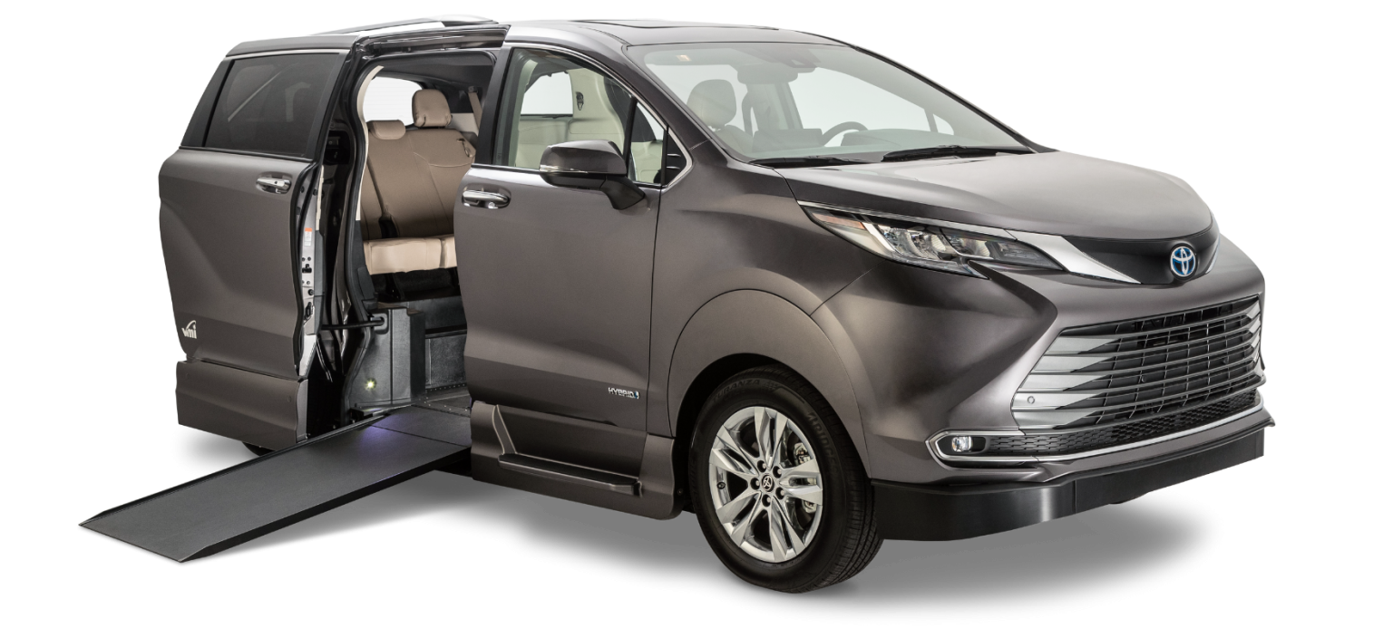 Toyota Sienna Wheelchair Van - BraunAbility Power In-Floor